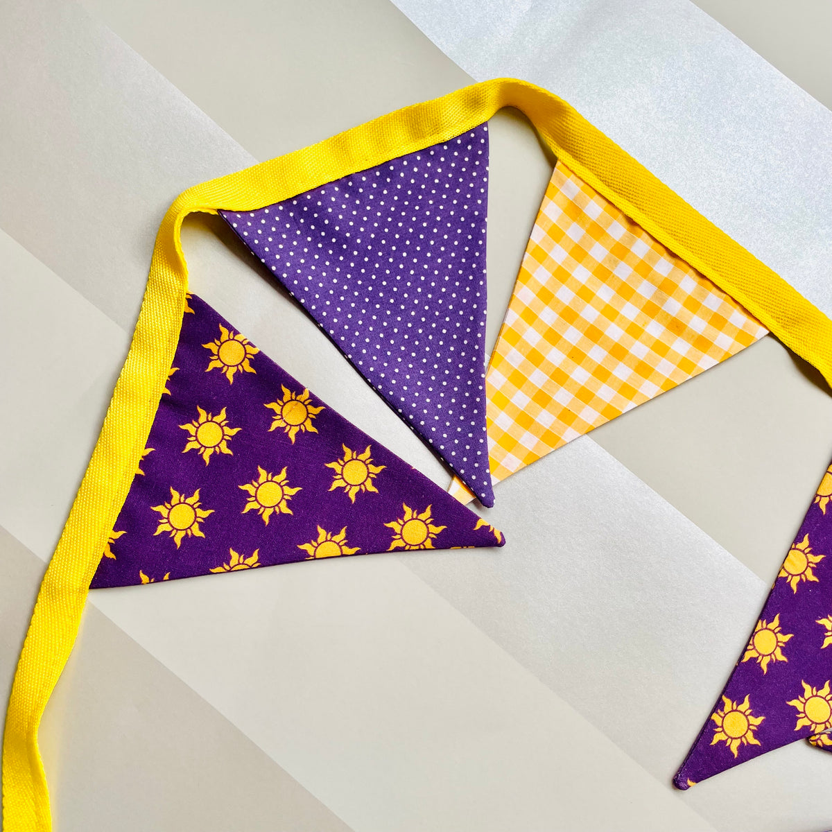 Punzie Bunting – Sew Tiki